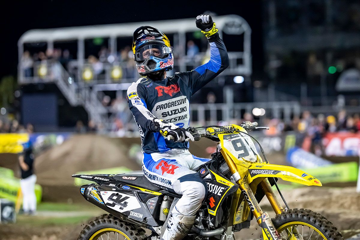 Debrief: 2025 Supercross Rd8 Daytona - MotoOnline.com