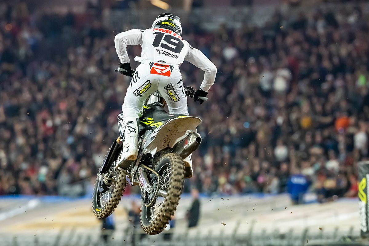 Smith returning with Triumph Racing for Seattle Supercross - MotoOnline.com